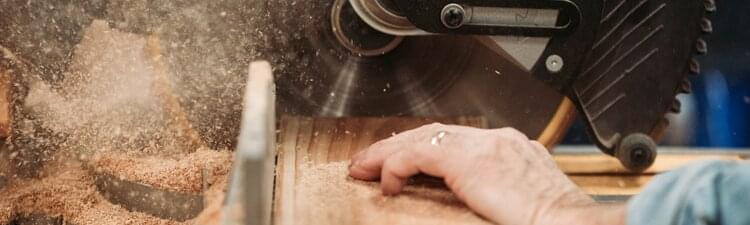 Menuisier (Fiche Métier) : Tâches, Compétences, Formation | Jobted