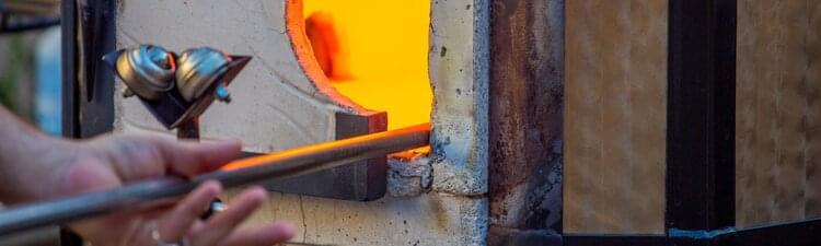 Forgeron (Fiche Métier) : Tâches, Compétences, Débouchés | Jobted
